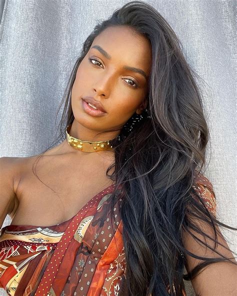 Top 25 Hottest And Sexiest Black Women In 2022