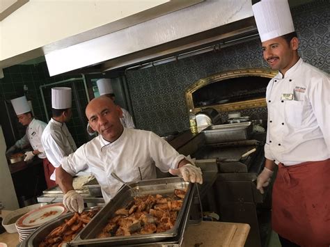 Difference Between Chef And Cook Pediaa Com