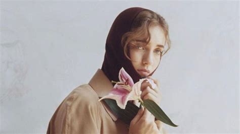 Talia Ryders Parents Mother Of Do Revenge Cast Is Kristin Clark Father Yet To Be Identified