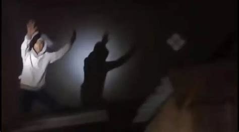 Nyaris Jadi Bulan Bulanan Pencuri Di Makassar Sembunyi Di Atap Rumah