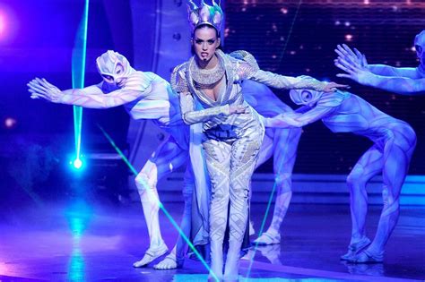 Katy Perry Et Costume