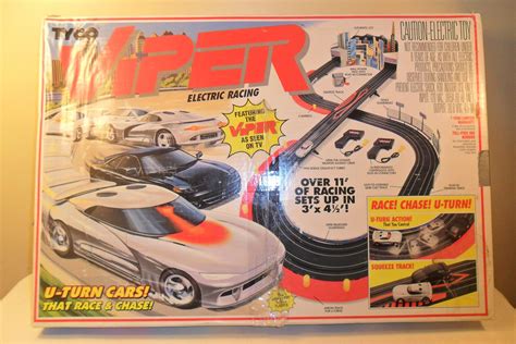 Tyco Viper Electric Racing Race Chase U Turn Race Car Set SOLD
