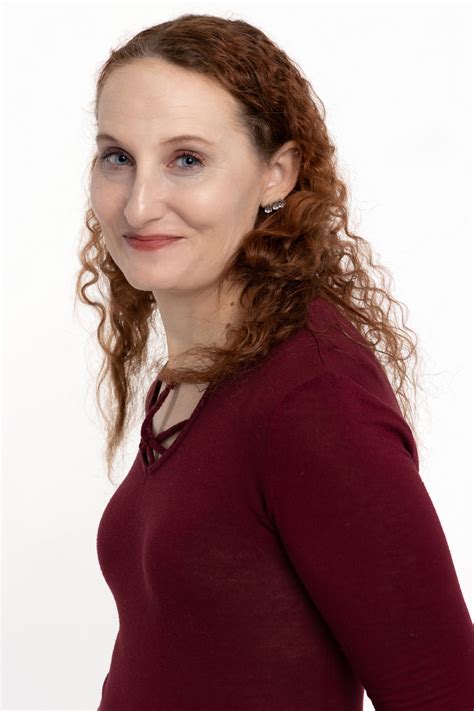 Bobbie S New View Modeling