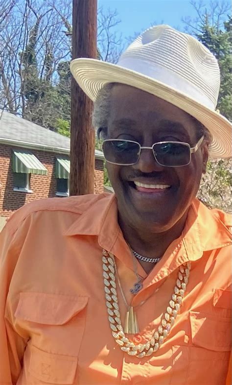 Reginald Jones Thompson Hall And Jordan Funeral Home