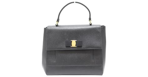 Salvatore Ferragamo Vala Black Leather Ref1123851 Joli Closet