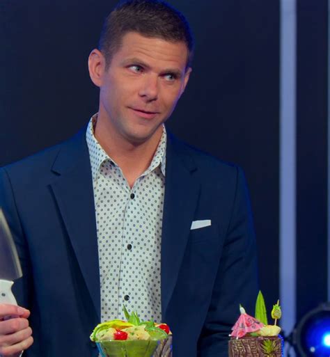 Mikey Days Genius Tip For Detecting Whats Cake Purewow