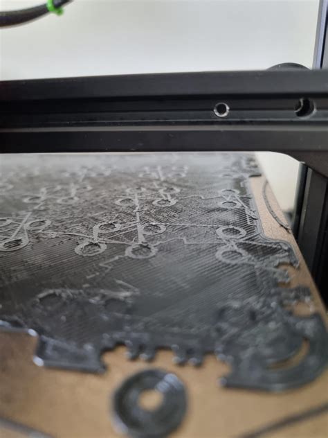 Ugly Bottom Skins on Ender 3 v2 with CR touch : r/FixMyPrint