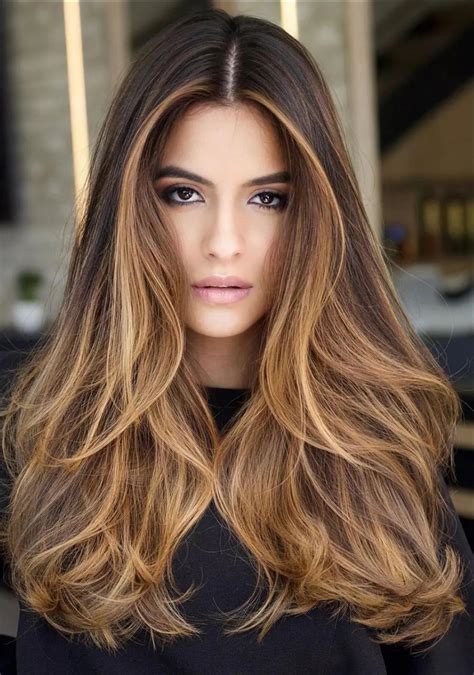 52 Stunning Shoulder Length Haircuts With Layers For Women In 2023
