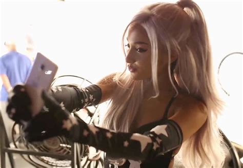 Ariana Grande The Real Face Of Queen Ari Porn Pictures Xxx Photos Sex