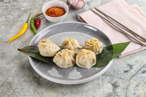 Premium Photo Chinese Traditional Steamed Dumpligs Momo