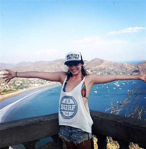 Margot Robbie Babefriend Rumours Are Circulating But Are They True