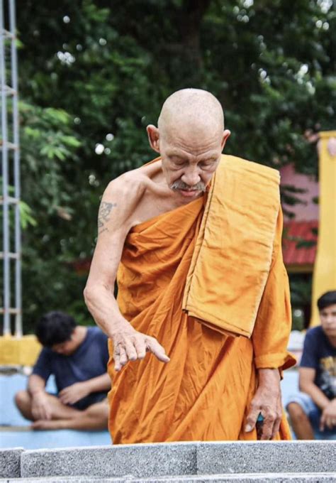 ย้อนรอยธรรม ตำนานชีวิต 71ปี หลวงพ่อสุพจน์วัดศรีทรงธรรม เกจิดังสายคงกระพัน มหาเสน่ห์ เจ้า