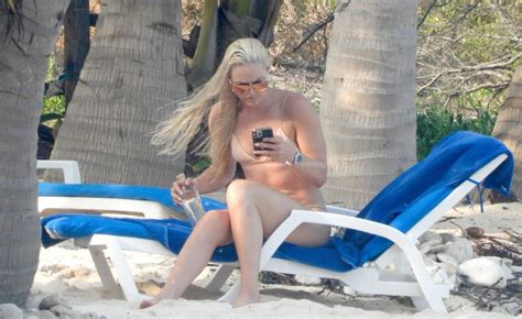 Lindsey Vonn Shows Off Her Stunning Figure On The Beach In Tulum Photos Pinayflixx Mega Leaks
