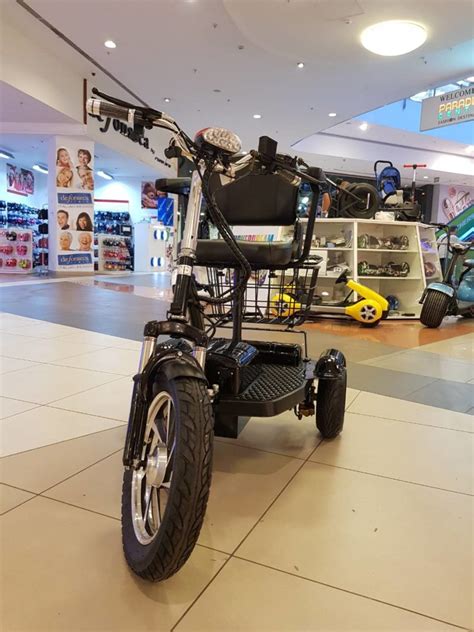 Електрическа триколка за възрастни с кресло Bl 750 електрически