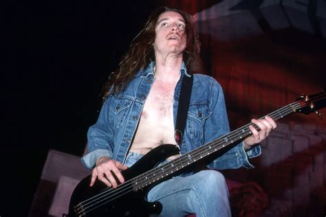 Remembering Metallica Bassist Cliff Burton 25 Years Later Video