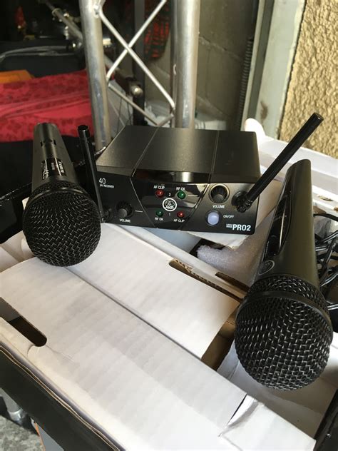 WMS 40 Pro Dual Vocal - AKG WMS 40 Pro Dual Vocal - Audiofanzine