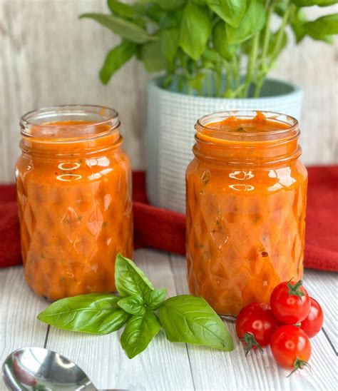 Slow Cooker Cherry Tomato And Basil Pasta Sauce Just Slow Cooker Recipes