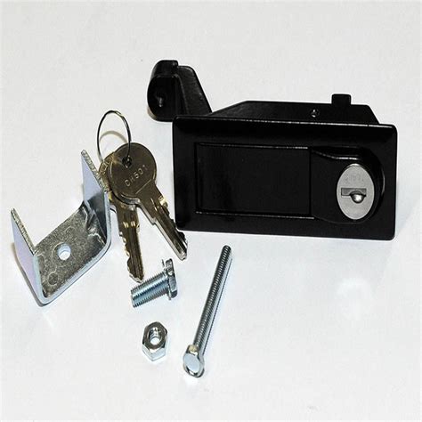 Eberhard Locking Trigger Latch In Grip Keyed