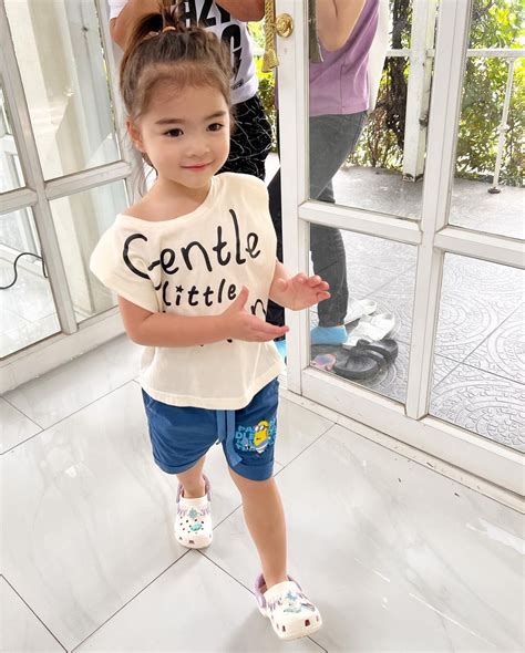 หลงไม่ไหว เปิดภาพ น้องเดมี่ ลูกสาว ลิเดีย ยิ่งโตยิ่งน่ารัก