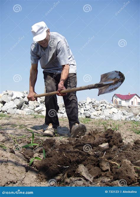 Man Digging Stock Image Image Of Shovel Ground Residence
