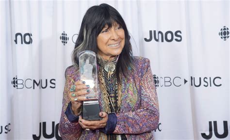 Junos Head Says Org Faces Complicated Questions Around Buffy Sainte Maries Awards