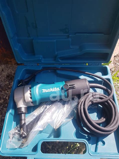Высечные ножницы по металлу Makita JN1601 — купить в Красноярске ...