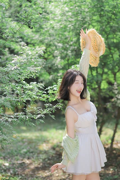 阳光女孩 图片欣赏美图作品 薄荷糖 超酷小王子 艺图语