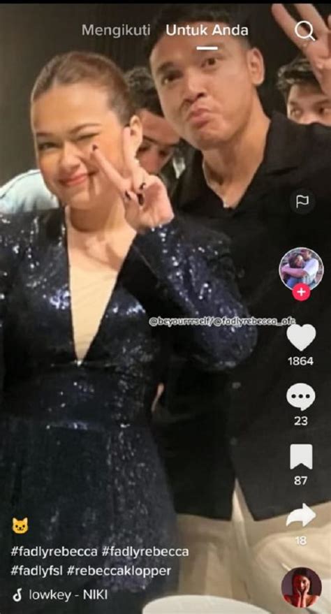 Momen Rebecca Klopper Kembali Tampil bareng Fadly Faisal : Okezone Celebrity