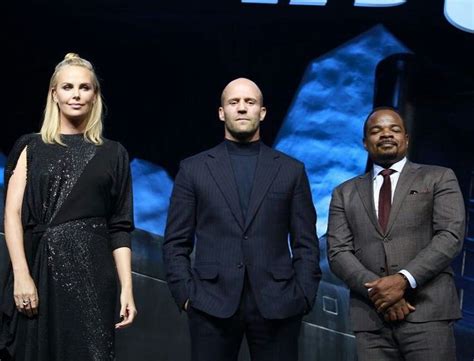 Charlize Theron And Jason Statham In Star Trek