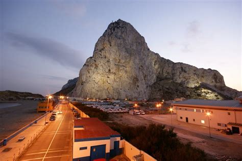Гибралтар (Гибралтар) фото №10174 | Фотогалерея Гибралтара на WebTurizm