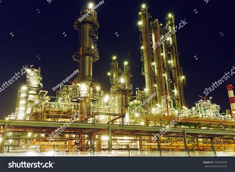 PowerPoint Template Oil Gas Greenpeace Refinery Oujmlmpop