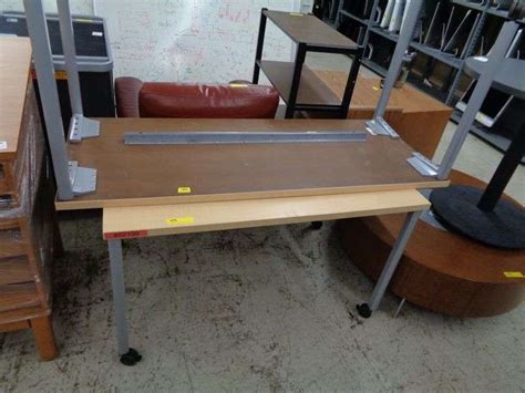 2 rolling tables matthews auctioneers