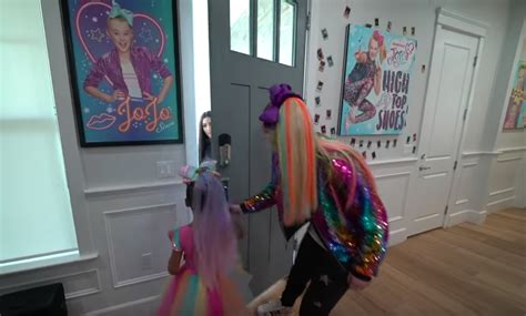 Heres What Jojo Siwas House Actually Looks Like