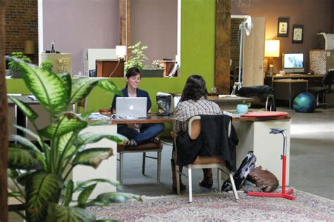 Optimizing Your Workspace How Your Home Office Arrangement Impacts