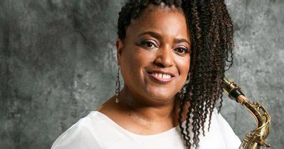 Fostina Dixon Releases New Album Here We Go Again