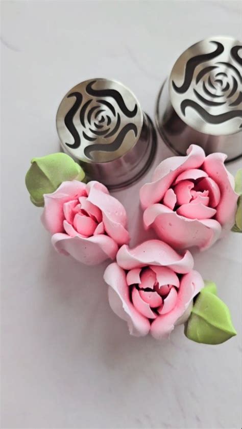 МЕТАЛЕВІ НАСАДКИ ТЮЛЬПАН для зефіру від виробника Насадки Ateco Новинка Хризантема з зефіру