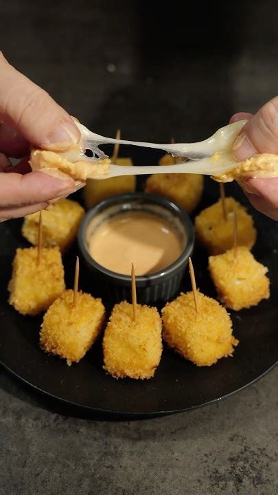 깍뚝 썬 모짜렐라 튀김 바삭하고 고소한 한입 안주 🪤 Youtube