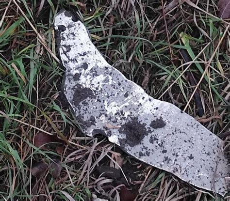 Уламки збитих ракет рф показали поліцейські Київщини ФОТО ВІДЕО