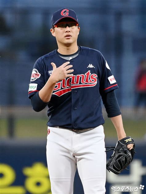 박세웅·심우준·김택형 등 36명 상무 1차 합격자 명단 발표