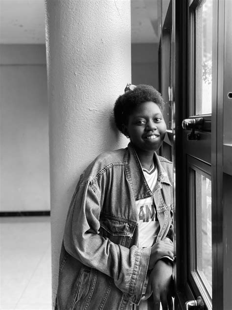 Genowere Fortunate Milcent Medium