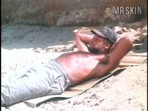 Mary Louise Weller Nude Naked Pics And Sex Scenes At Mr Skin