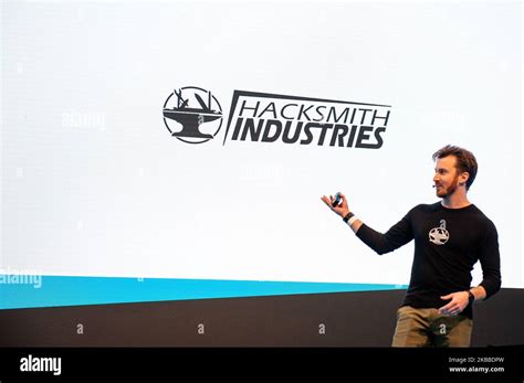 James Hobson Fotos Und Bildmaterial In Hoher Auflösung Alamy