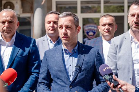 Бојмацалиев Внатрешна контрола во МВР ќе го разгледува приведувањето на новинарот Салиу Ohridnews