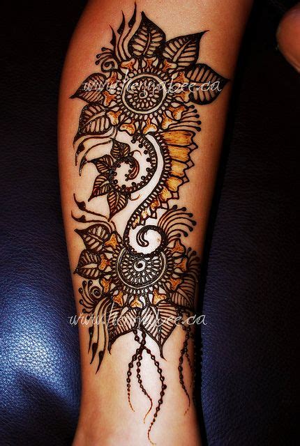 Henna Bee Designs Henna Tattoo Designs Henna Body Art Henna Tattoo