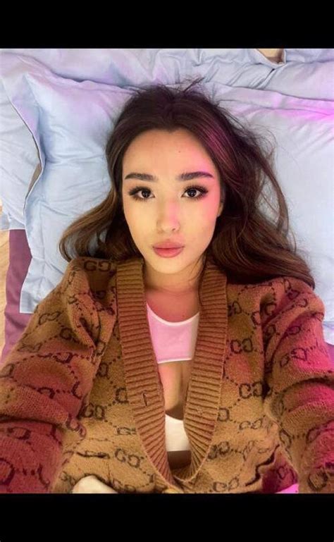 Layaaya Gratis Live Webcam Show And Xxx Chat Xhamsterlive