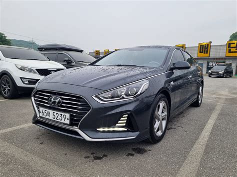 4만키로대 소나타 뉴라이즈 완전무사고 무색 무칠 무교환 차량내외관엔진룸 신차급 입니다 직접 보시고 시운전 해보시면 바로 계약하는 차 문의 01040487731 김성철