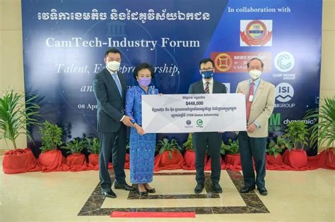 ធនាគារ ជីប ម៉ុង ចូលរួមយ៉ាងសកម្មចំពោះការងារជួយសង្គម ក្រសួងព័ត៌មាន