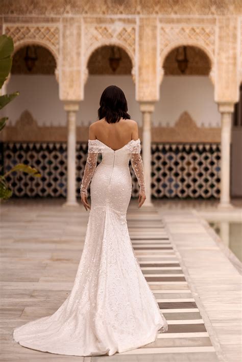 Low Back Wedding Dress «nimpha Wona