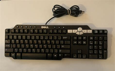 Dell Usb Keyboard With 2 Usb Ports And Multimedia Controls Y Uk Del1