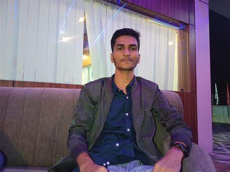 About Ayush Kumar Medium